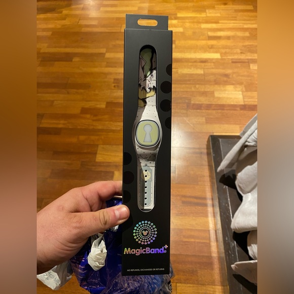 Disney | Accessories | Disney Parks Peter Pan Tinkerbell Magicband Band ...